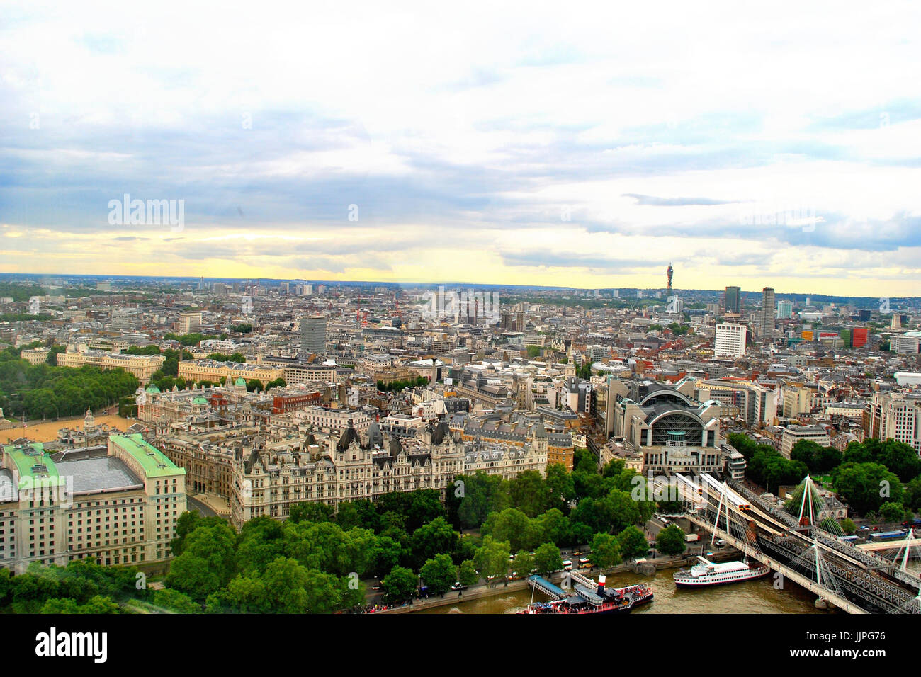 Birds eye view london hi-res stock photography and images - Alamy