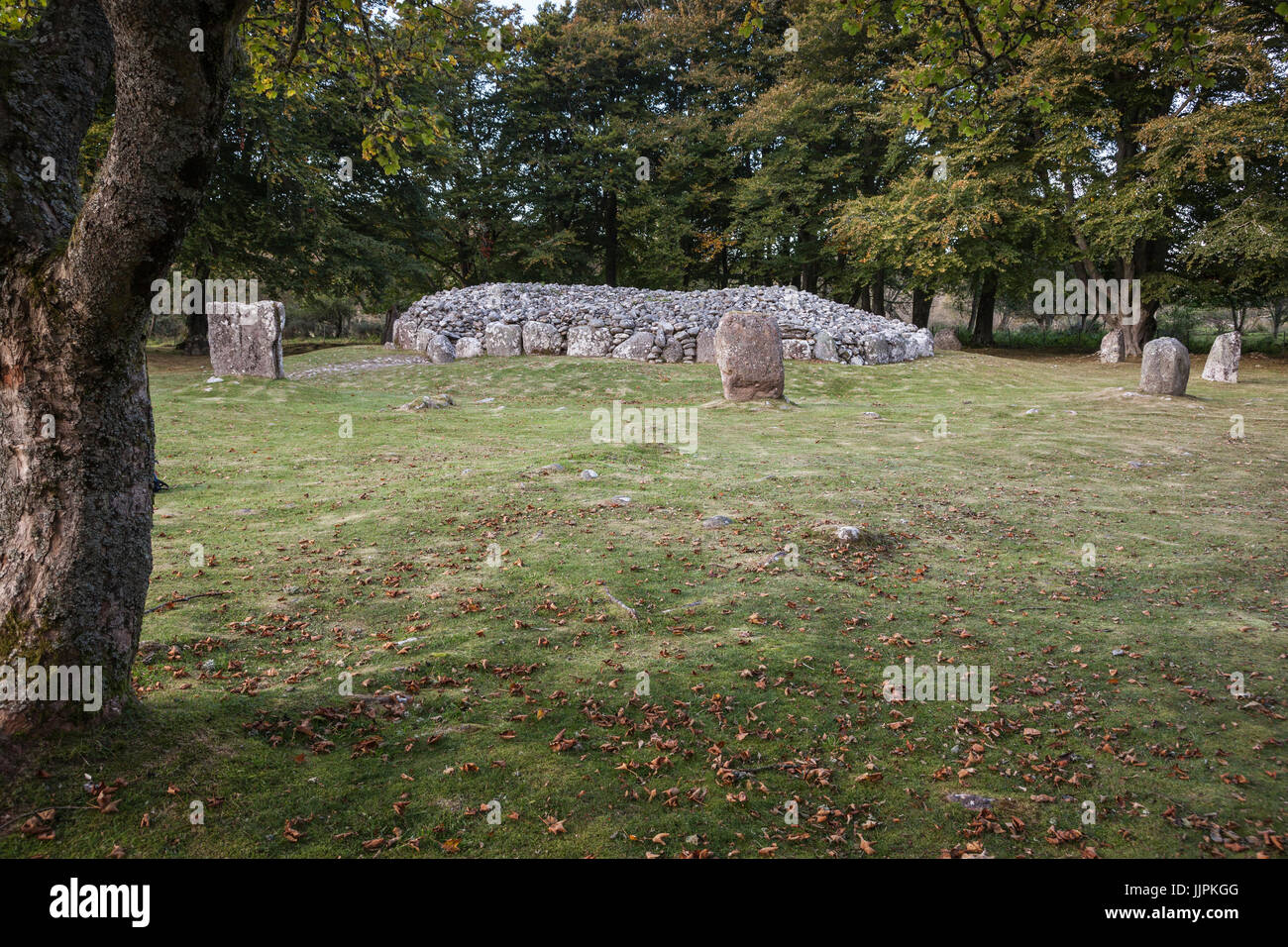 North East Passage Grave at Clava Cairns in Invernessshire in Scotland ...