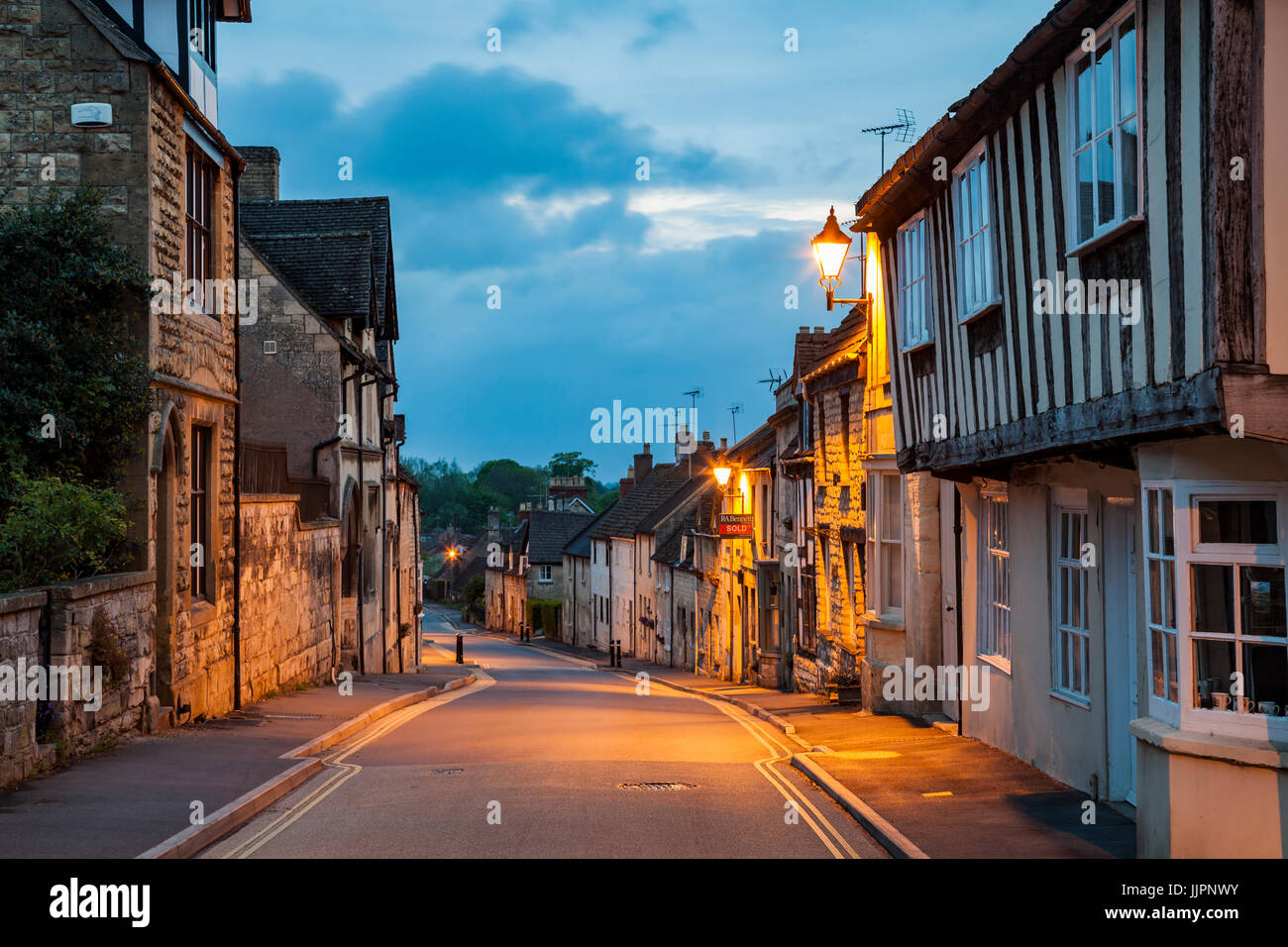 Dawn in the small Cotswold town of Winchcombe in Gloucestershire Stock ...