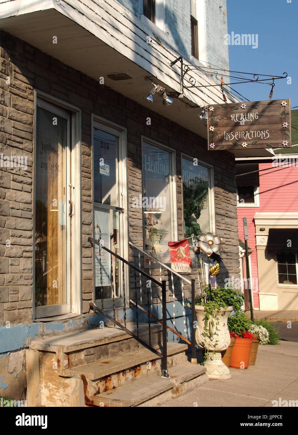 Small village liverpool new york hi-res stock photography and images ...