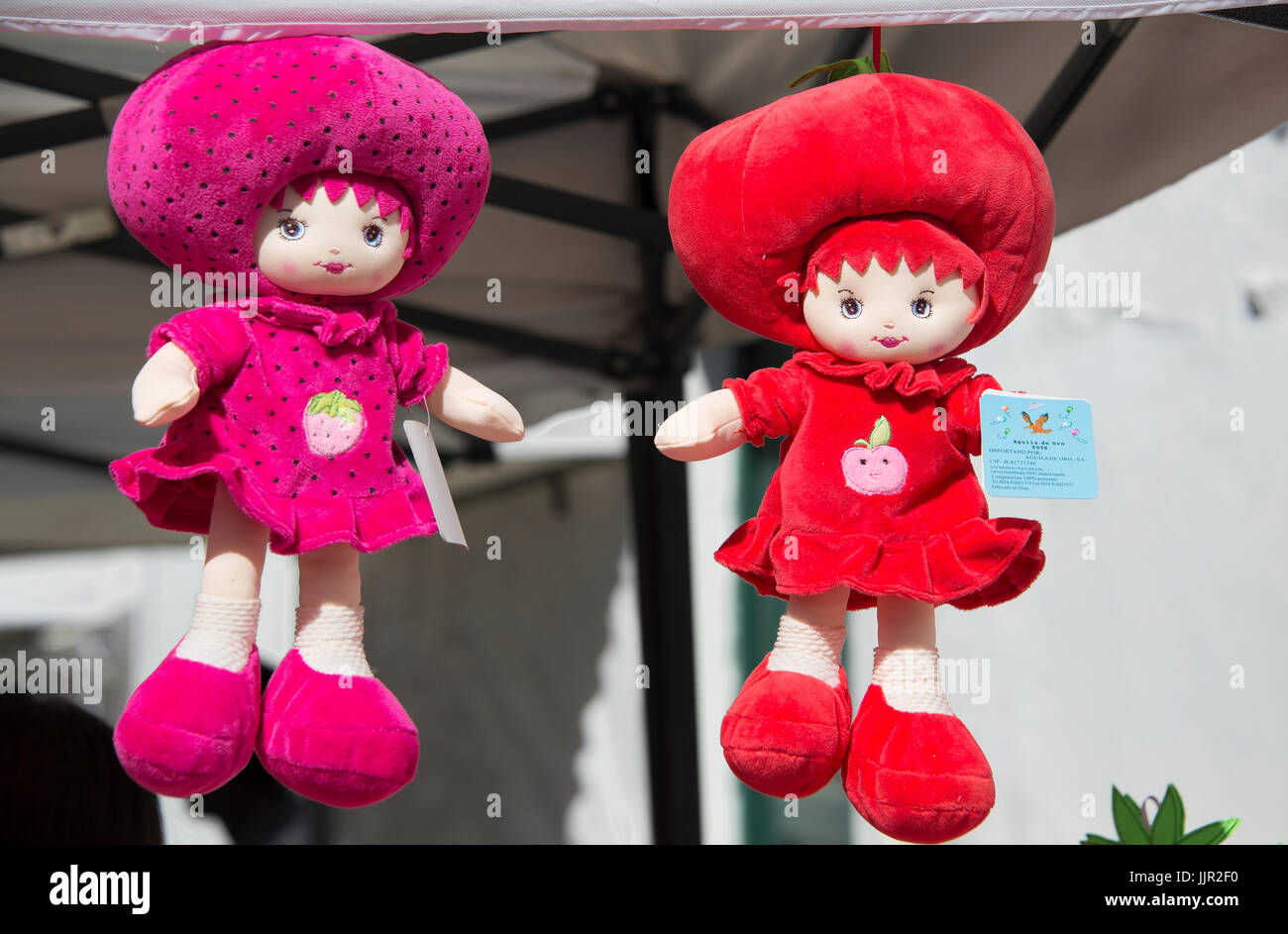 Two female dolls in hi-res stock photography and images - Alamy