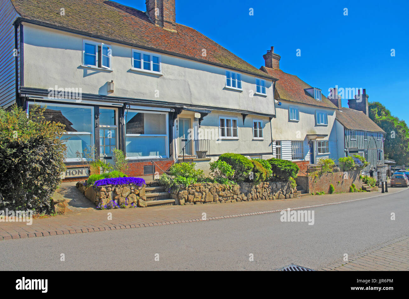 Goudhurst Village House, Building, High Street, Kent Stock Photo - Alamy
