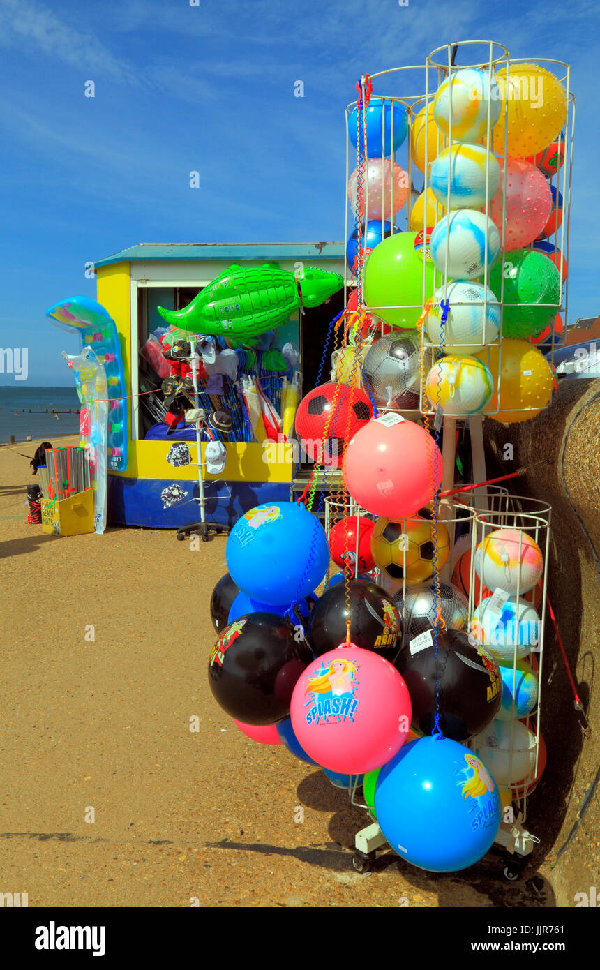 Hunstanton beach promenade hi-res stock photography and images - Alamy