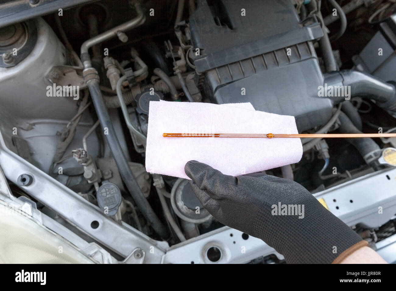 Lube oil test hi-res stock photography and images - Alamy