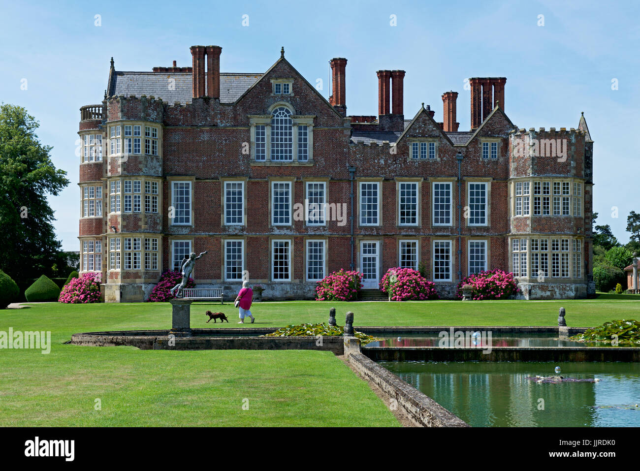 Are Dogs Allowed At Burton Agnes Hall