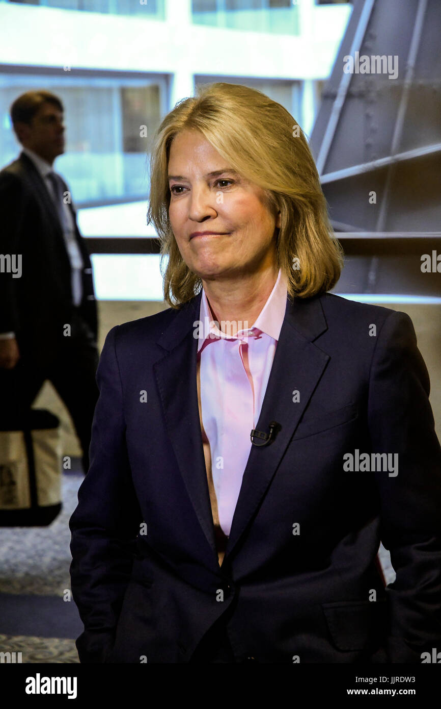 Greta van susteren hi-res stock photography and images - Alamy