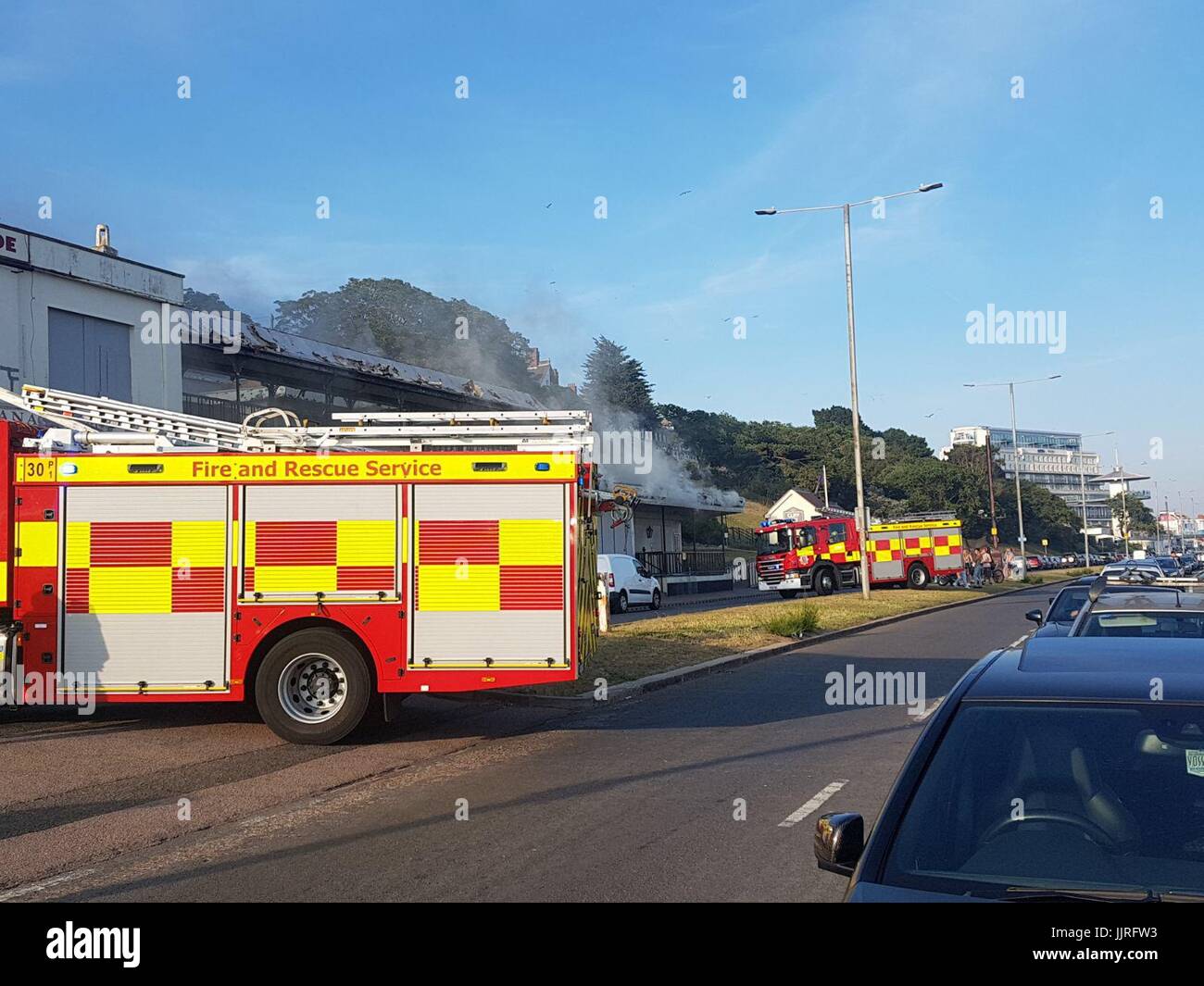 Firefighters tackle fire at Esplanade pub in Southend Featuring ...
