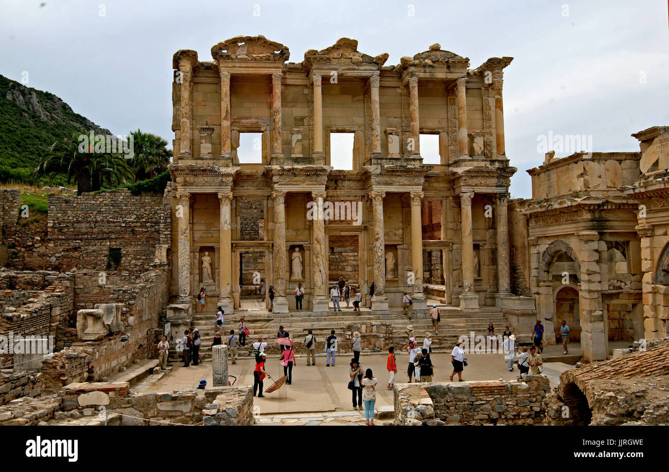 Varius baths of ephesus hi-res stock photography and images - Alamy