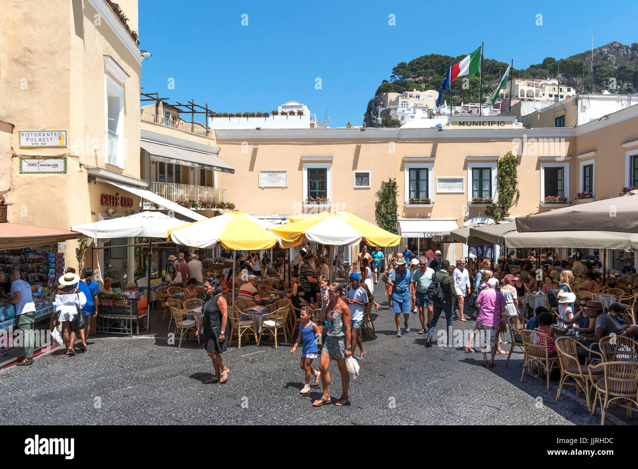 Capri italy piazza umberto hi-res stock photography and images - Alamy