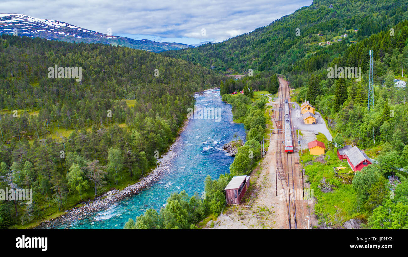 Bergen to oslo train hi-res stock photography and images - Alamy