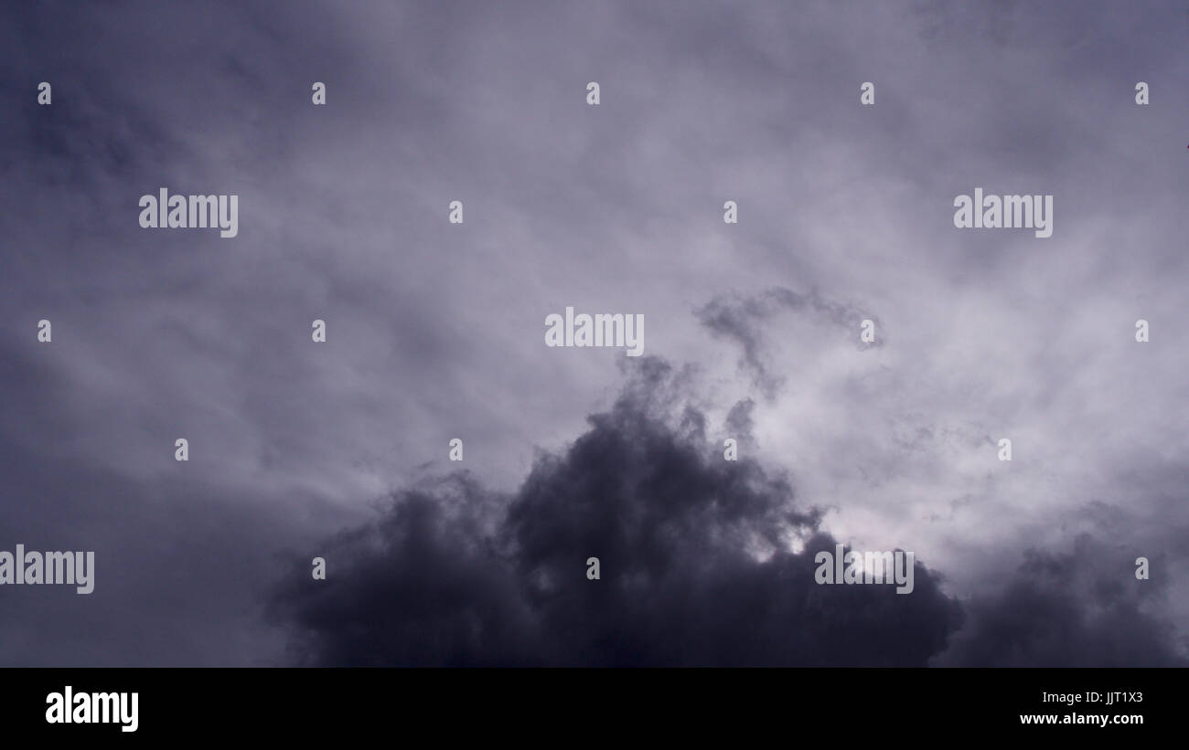 Storm thunder cornwall hi-res stock photography and images - Alamy