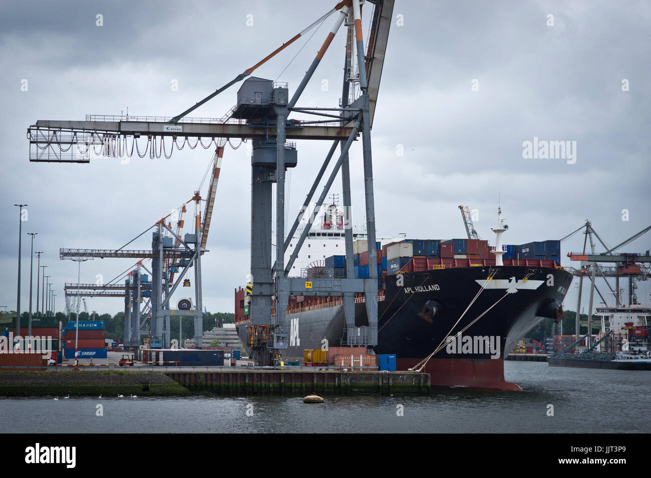 Rotterdam harbour and center with modern architecture Stock Photo - Alamy