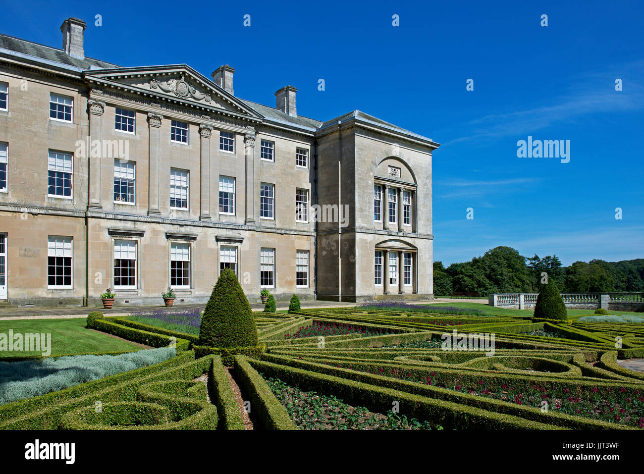 Sledmere house gardens hi-res stock photography and images - Alamy