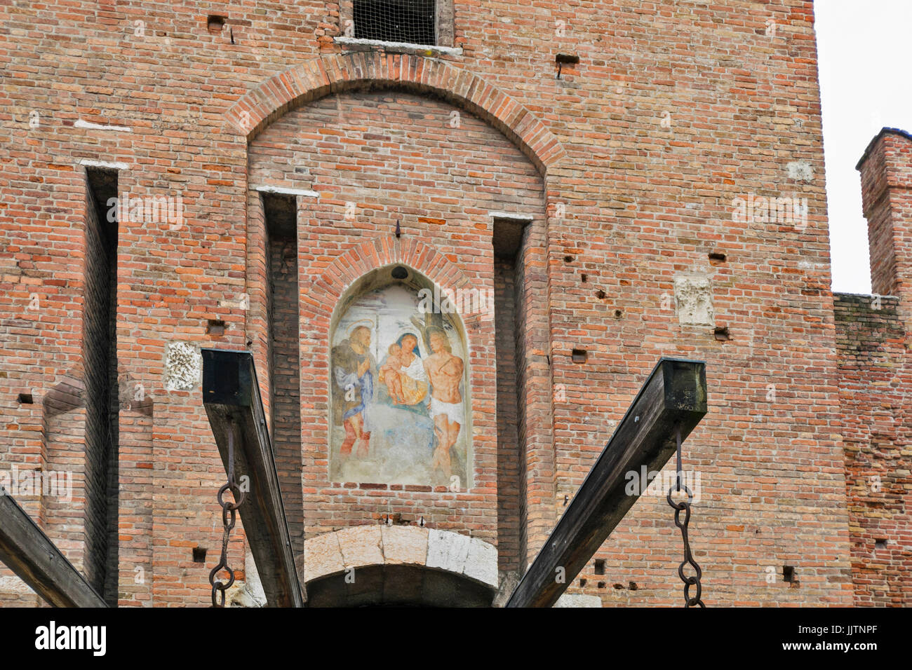 VERONA ITALY CASTELVECCHIO CASTLE FRESCO OVER THE DRAWBRIDGE Stock ...
