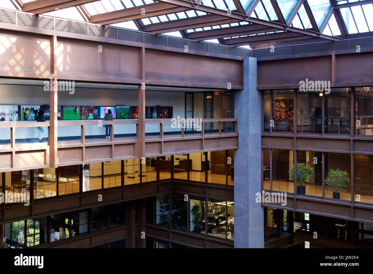Ford foundation building hi-res stock photography and images - Alamy