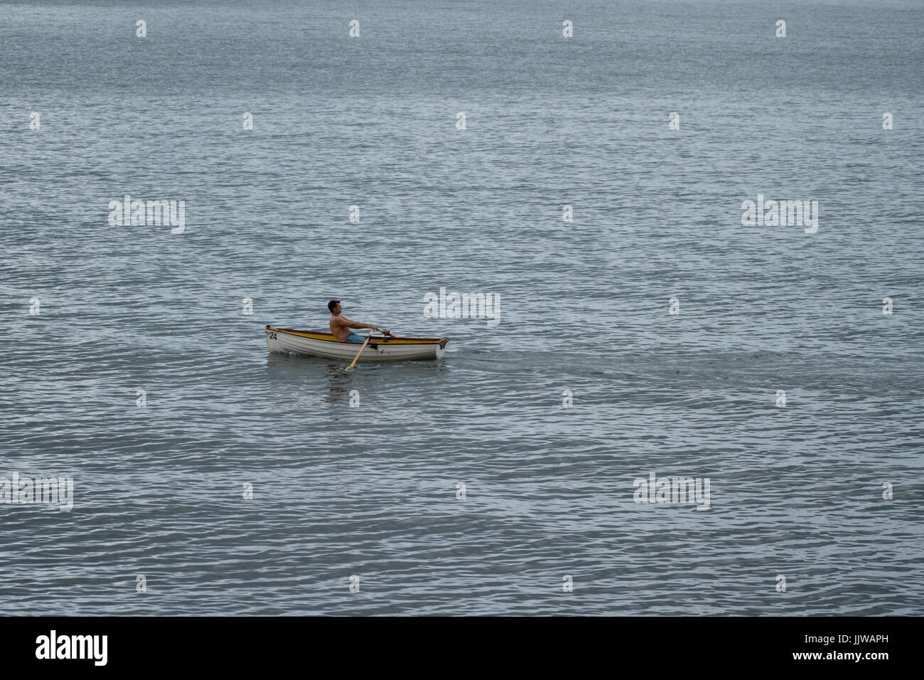 Open rowing boat hi-res stock photography and images - Alamy