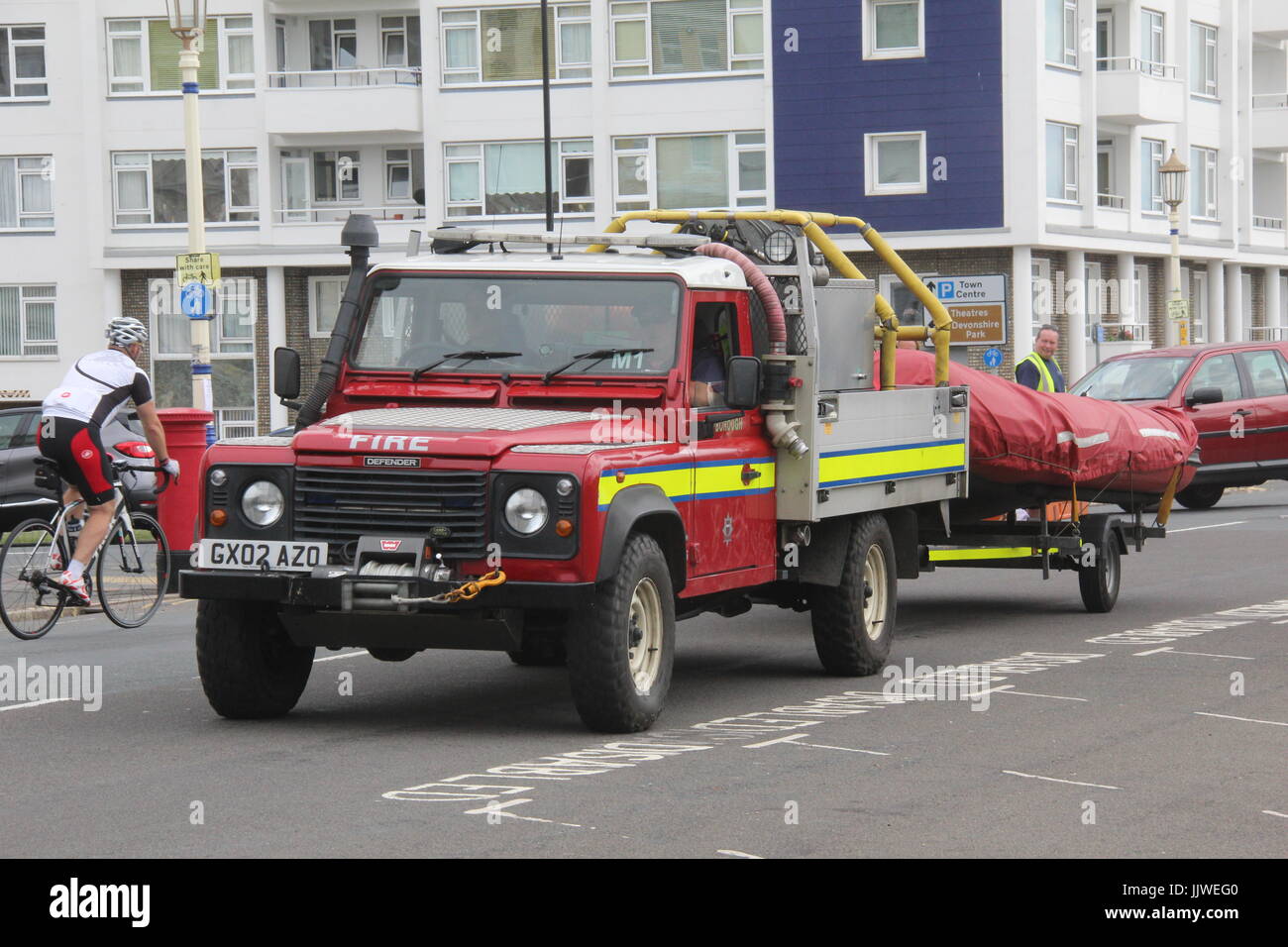 EAST SUSSEX FIRE & RESCUE LAND ROVER Stock Photo - Alamy
