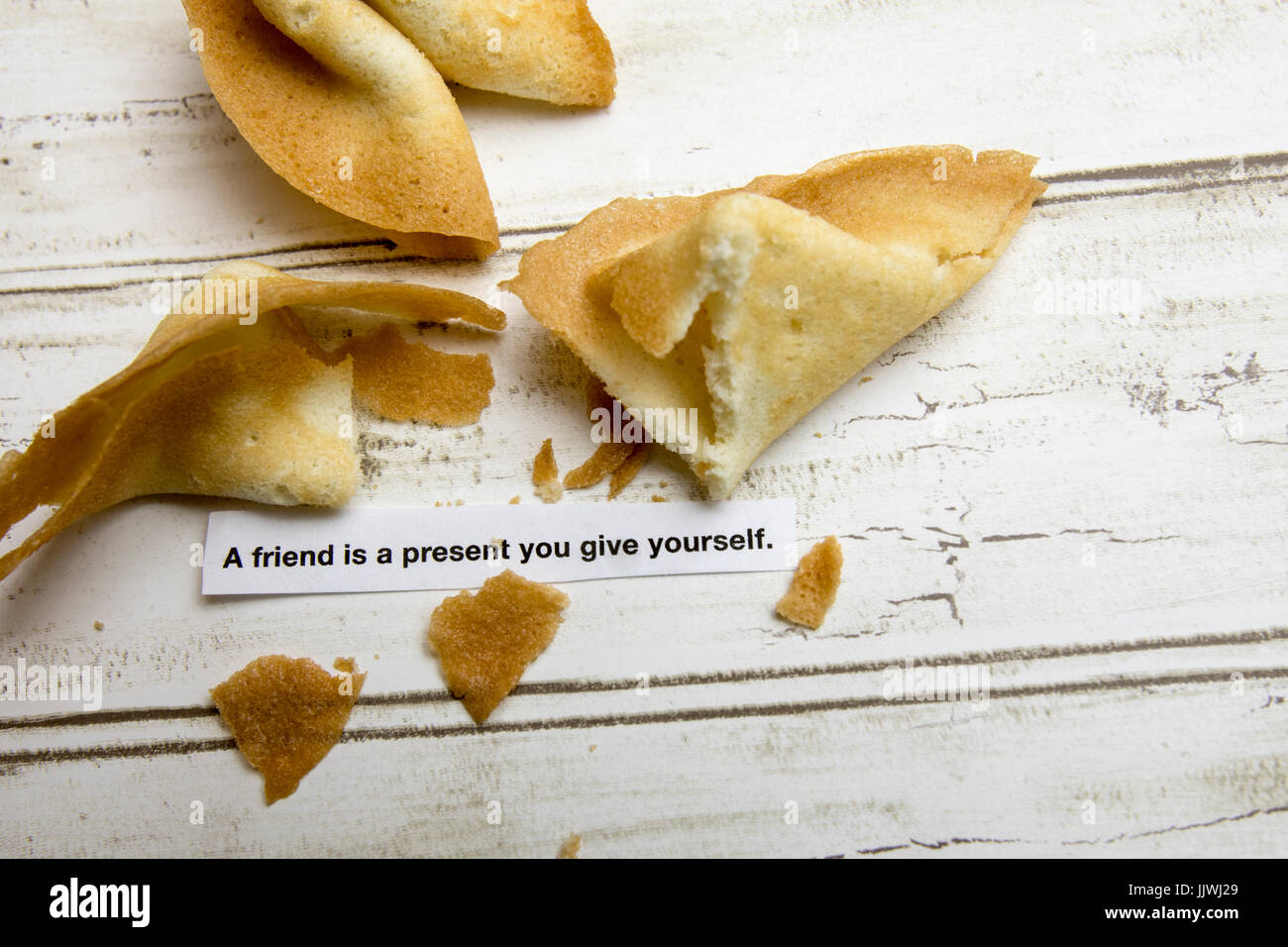 Chinese fortune cookies with inspirational message Stock Photo - Alamy