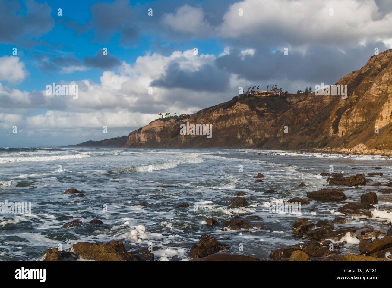 Houses on top of cliffs at Point Loma in San Diego California Stock ...