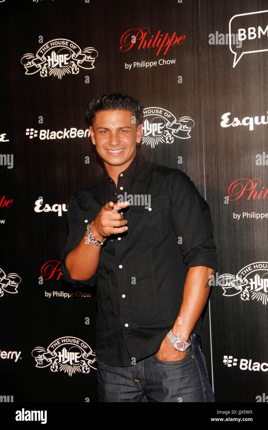 DJ Pauly D Jersey Shore attends House Hype's VMA Pre-Party Private ...