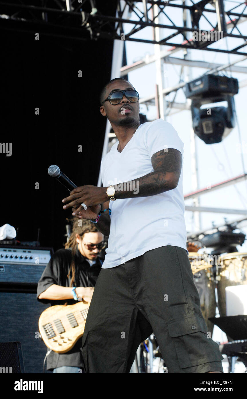 Nas rapper hi-res stock photography and images - Alamy