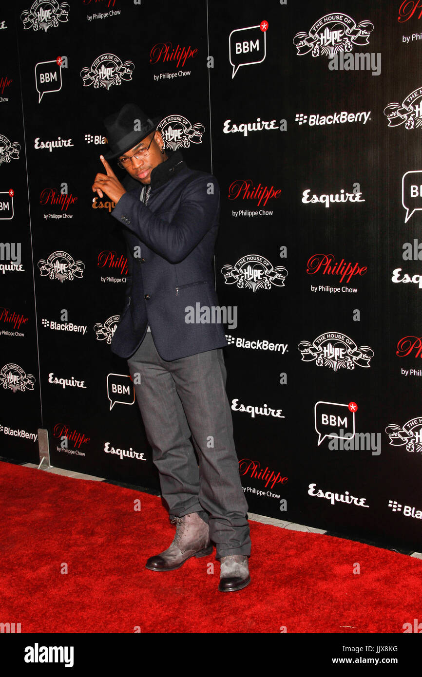 Singer neyo hi-res stock photography and images - Alamy