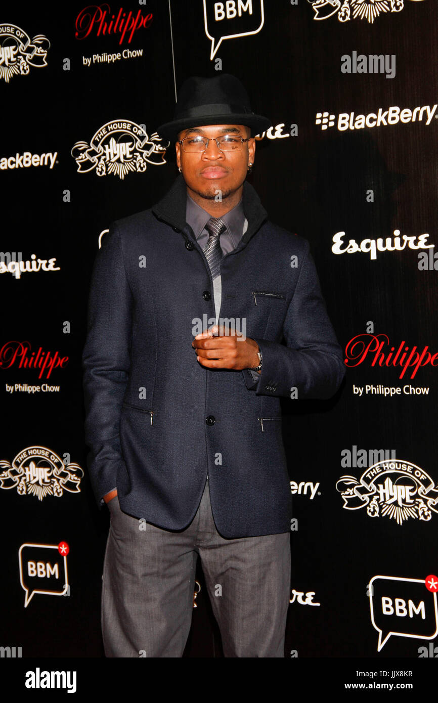 Singer neyo hi-res stock photography and images - Alamy