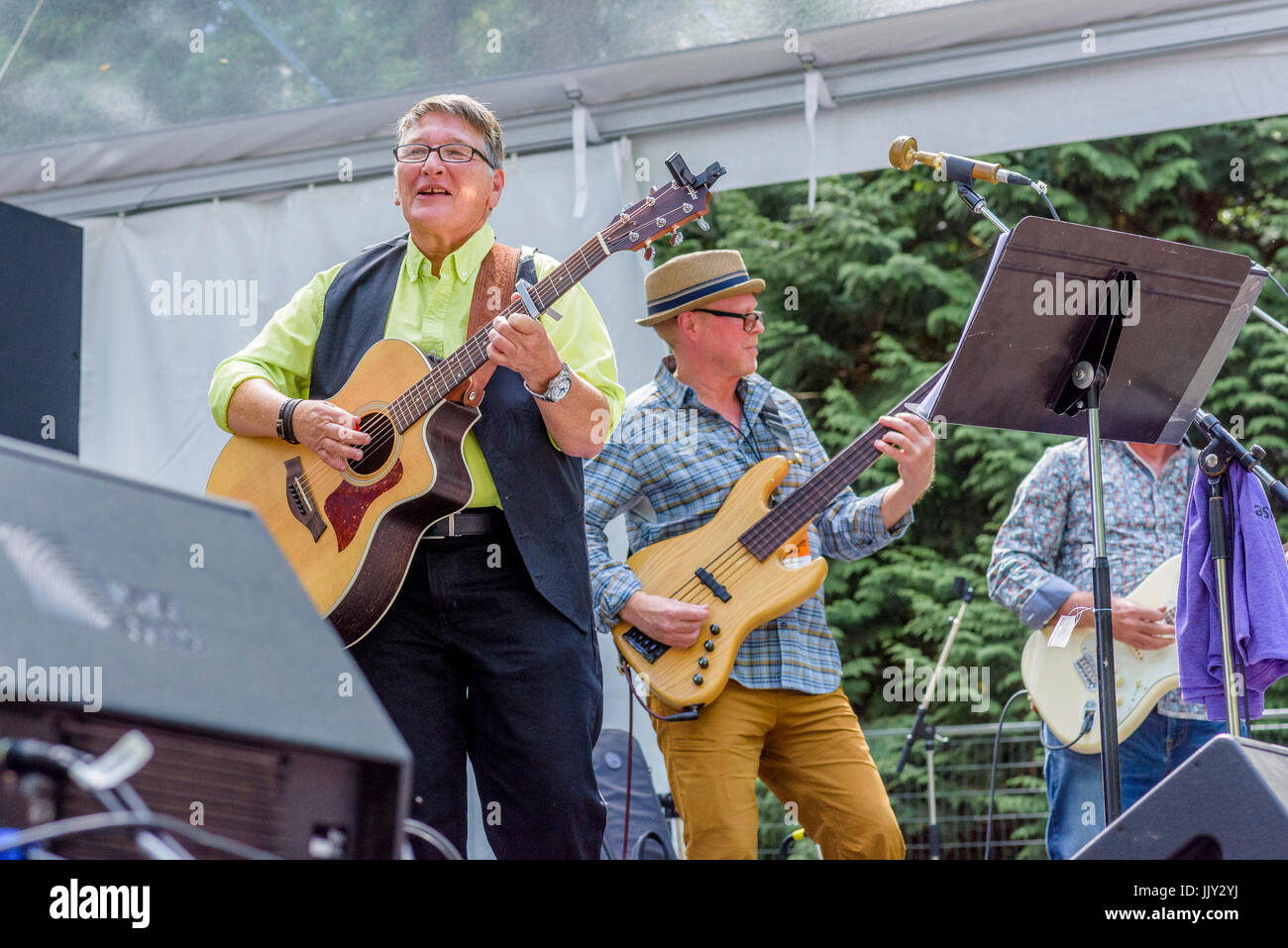 Ferron at the 40th Annual Vancouver Folk Music Festival, Vancouver ...