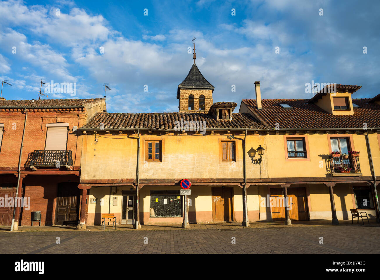 Mansilla de las mulas, Leon. Castile. Spain. Vamido de Santiago Stock ...