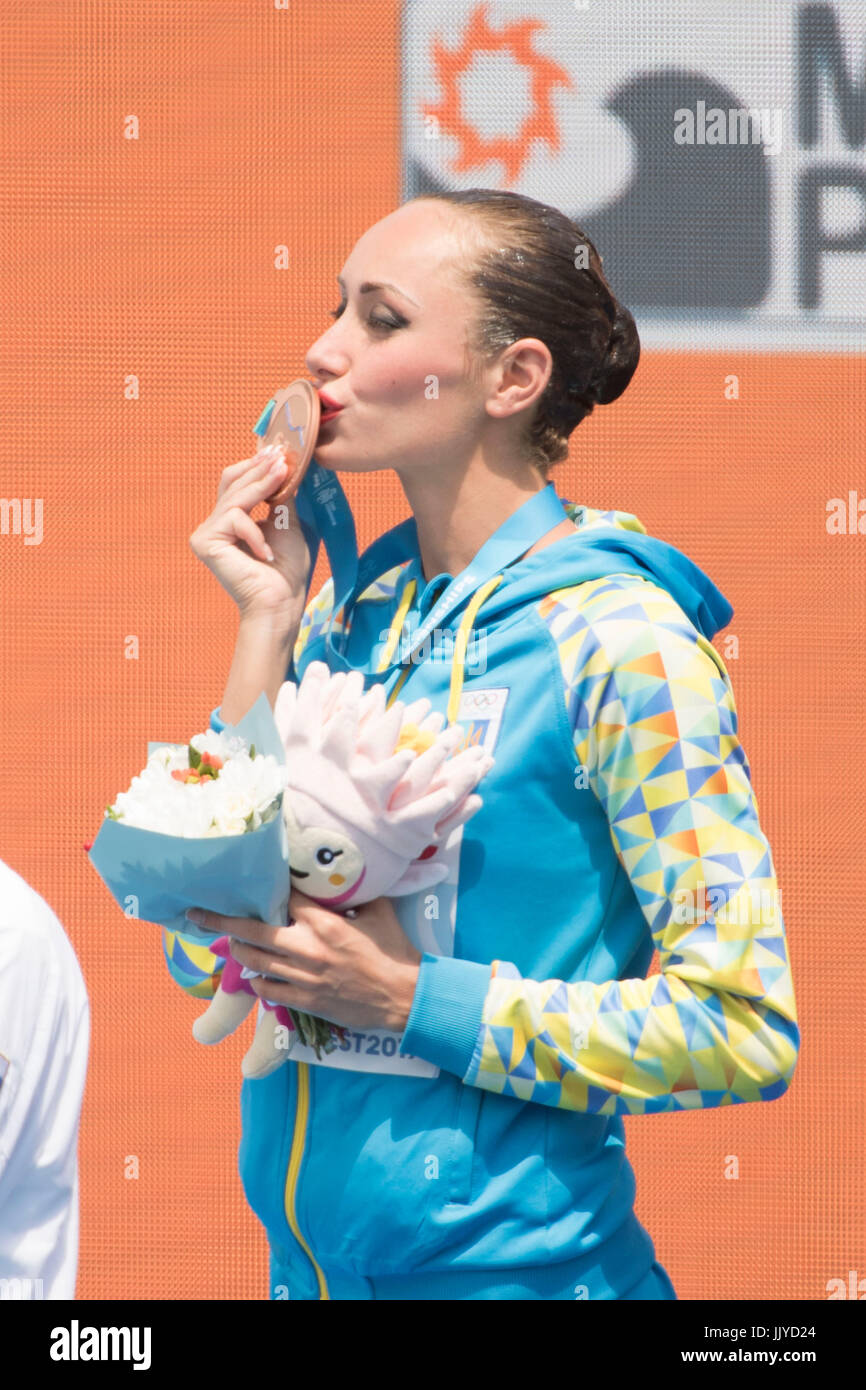 Anna voloshyna synchronized swimming hi-res stock photography and ...