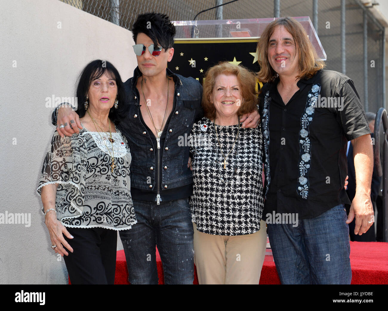 Dimitra sarantakos hi-res stock photography and images - Alamy