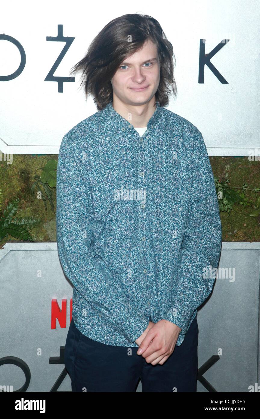 Charlie tahan ozark hi-res stock photography and images - Alamy