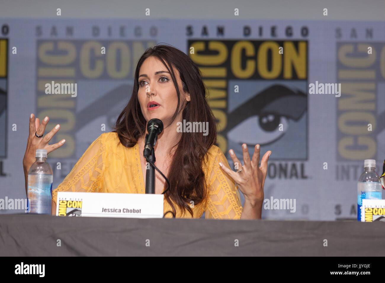 Jessica chobot hi-res stock photography and images - Alamy