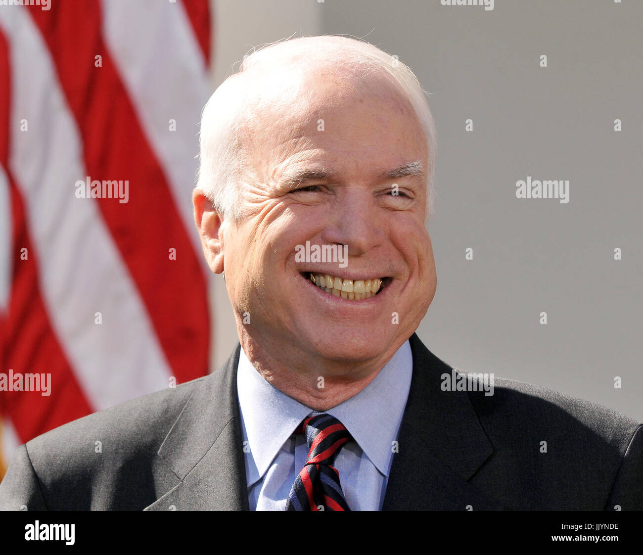 George w bush republican rose hi-res stock photography and images - Alamy