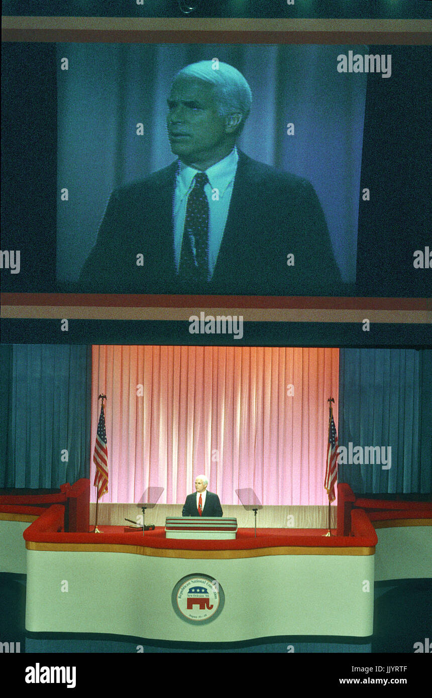United States Senator John McCain (Republican of Arizona) makes remarks ...
