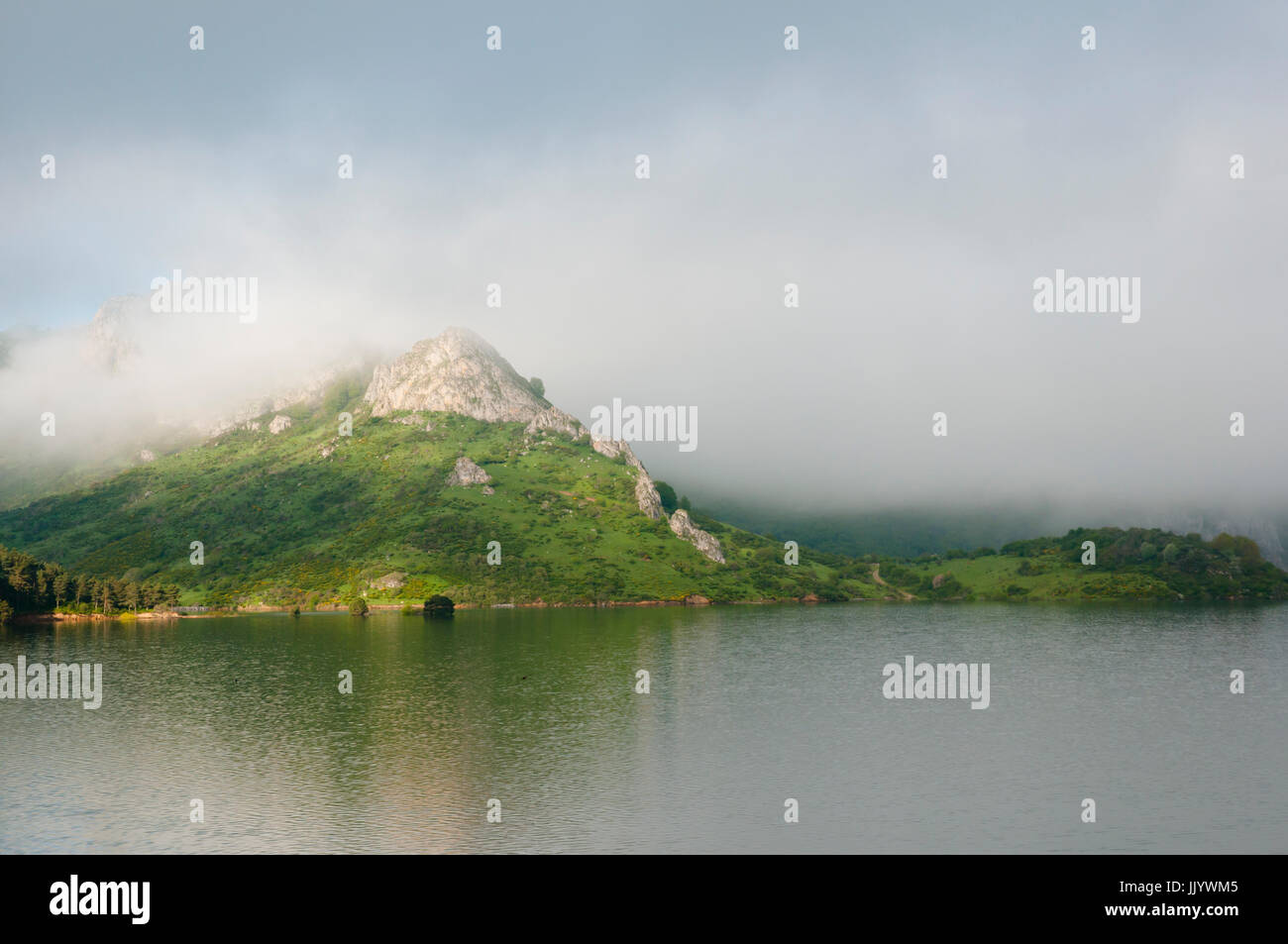 Riano lake hi-res stock photography and images - Alamy