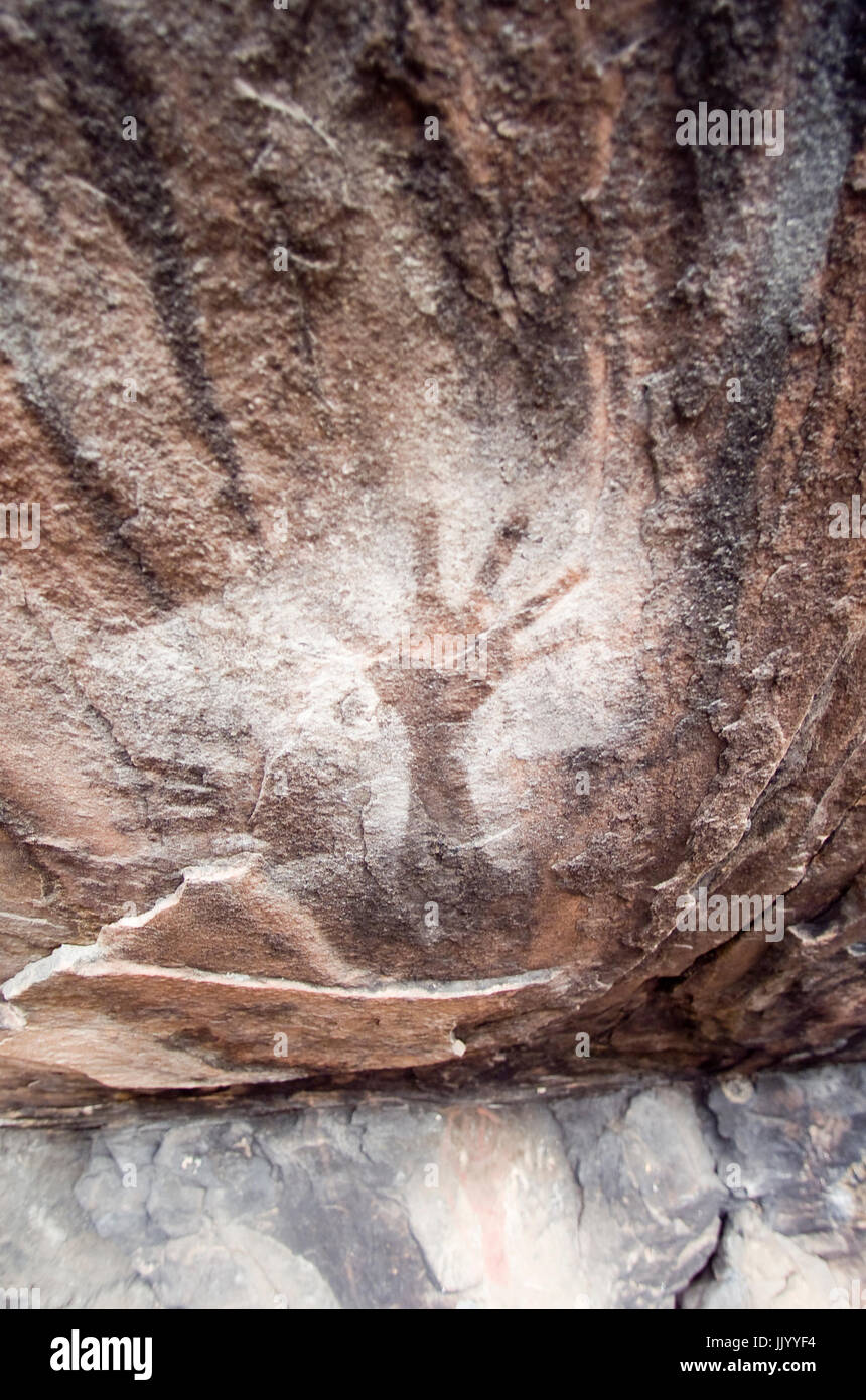 Ancient Aboriginal hand prints, Kakadu Australia Stock Photo - Alamy