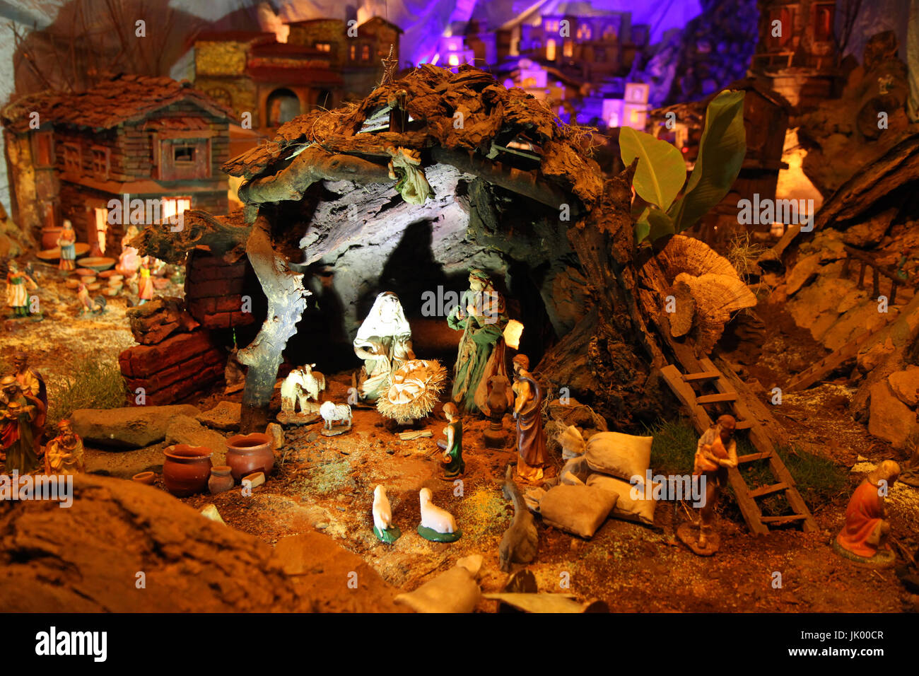Christmas nativity scene with figurines including Jesus, Mary, Joseph ...