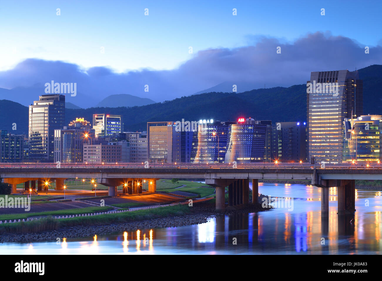 Neihu taipei hi-res stock photography and images - Alamy