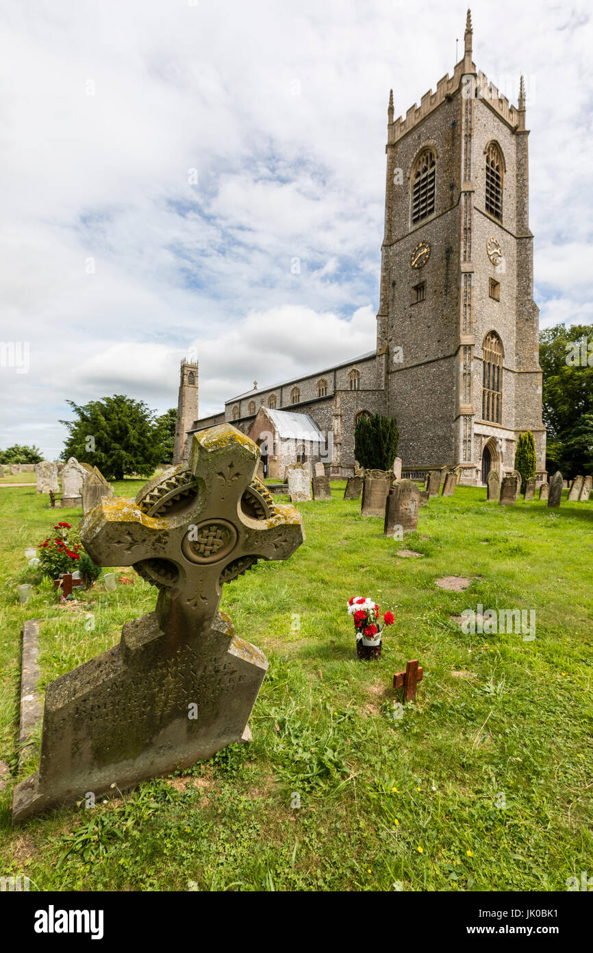 St nicholas church blakeney hi-res stock photography and images - Alamy
