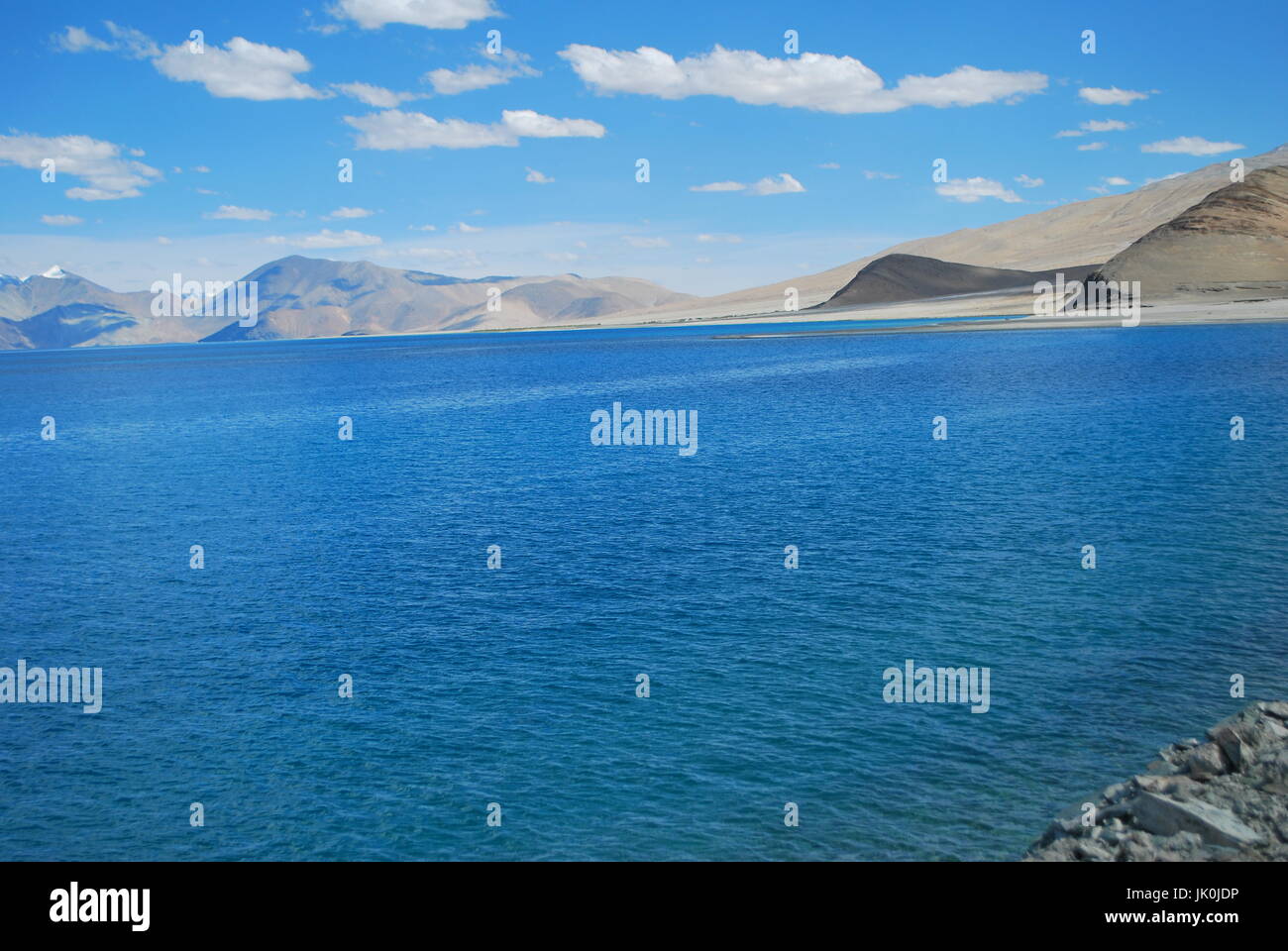 Pangong kashmir hi-res stock photography and images - Alamy
