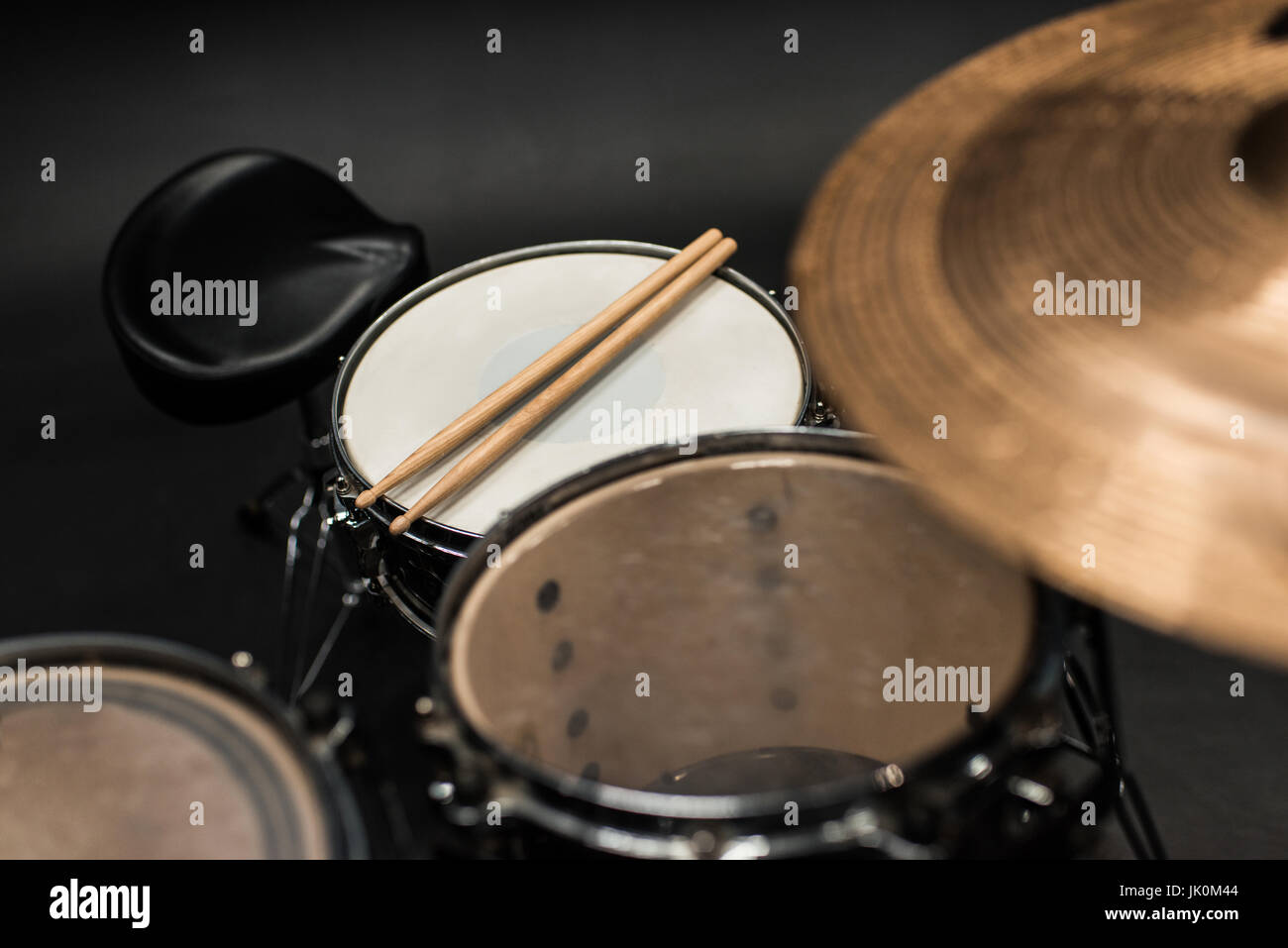 Concert stage set up hi-res stock photography and images - Alamy