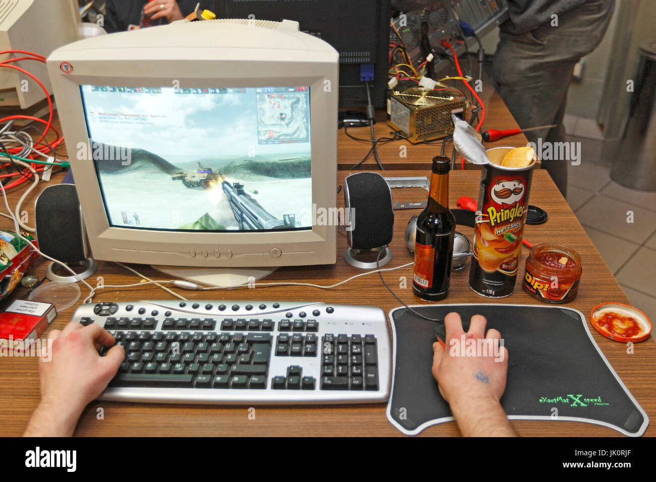 Youth centre, computer Lan party, Jugendzentrum, Computer-Lan-Party ...