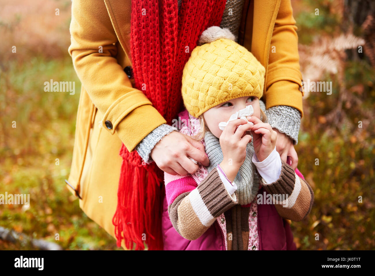 Girl posing in autumn hi-res stock photography and images - Alamy