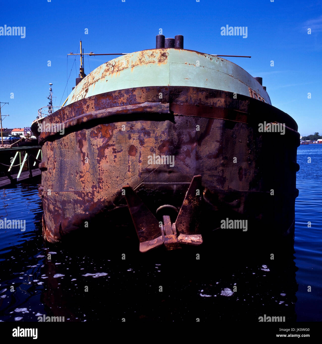 the old, rusted navigate. old and rusty ship., altes, verrostetes ...