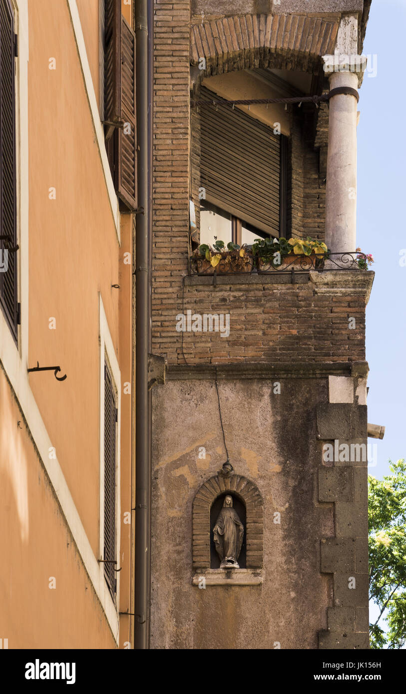 Colorful Italian facade in old street in Rome, Italy Stock Photo - Alamy