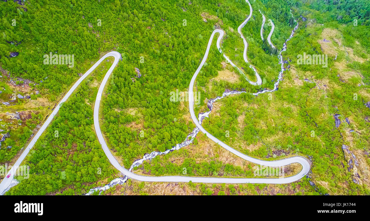 Mountain road access hi-res stock photography and images - Alamy