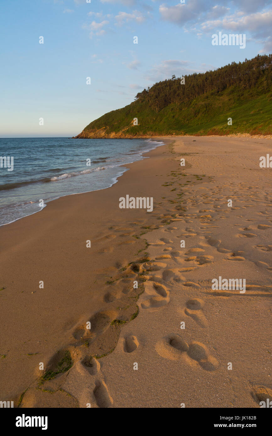 Tide mark hi-res stock photography and images - Alamy