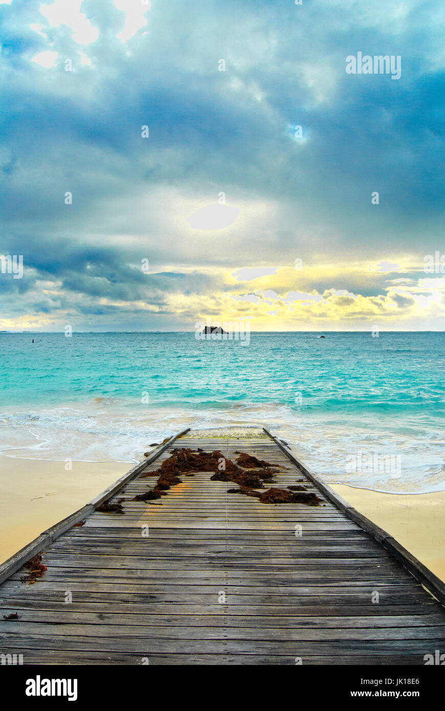 Tropical Seascape with wooden Jetty Stock Photo - Alamy