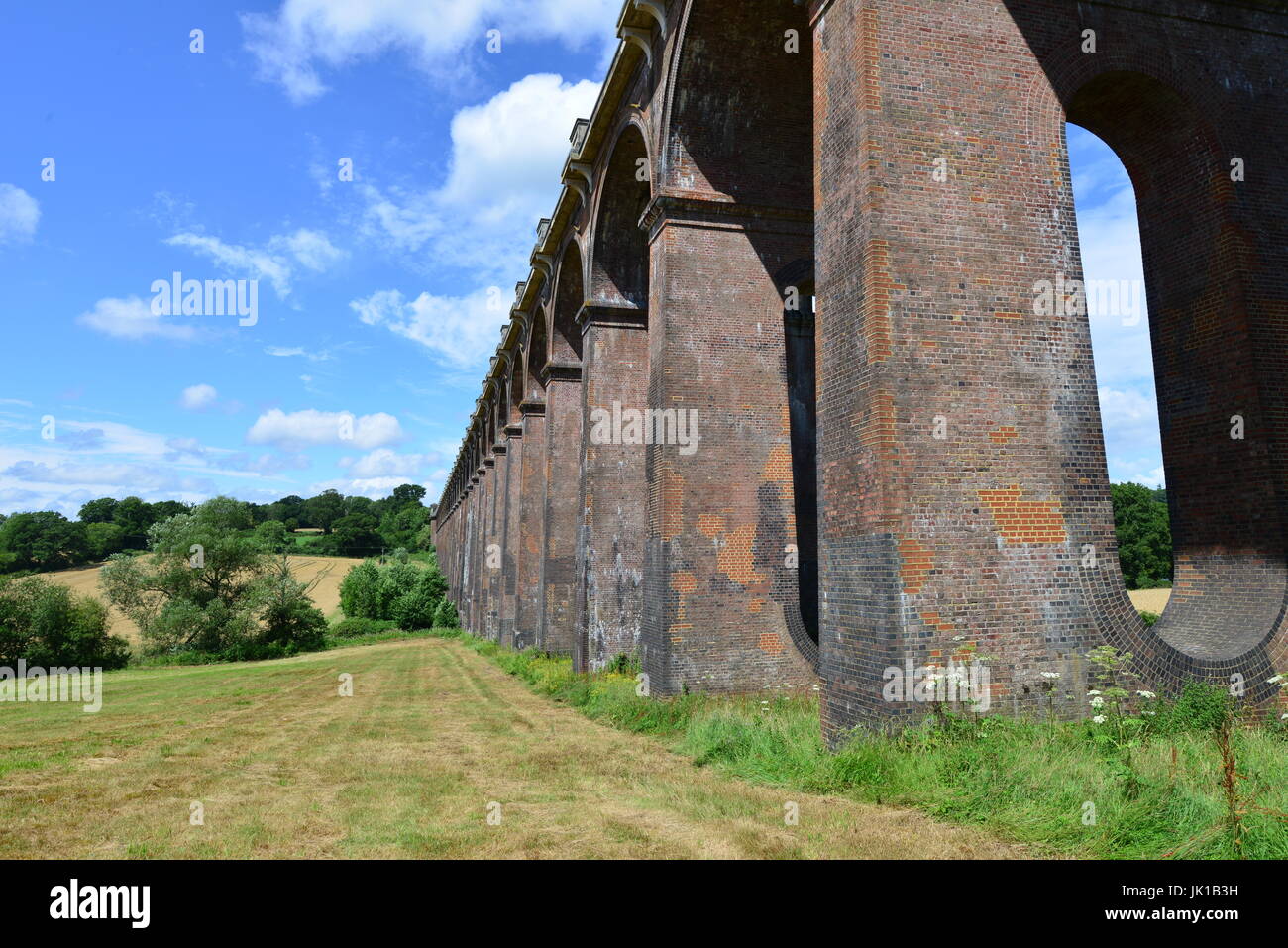 Arches of viaduct in silhouette hi-res stock photography and images - Alamy